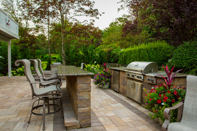 Back yard reno - Traditional - Patio - New York - by User | Houzz UK