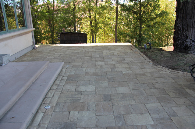 Belgard Mega Lafitt Pavers