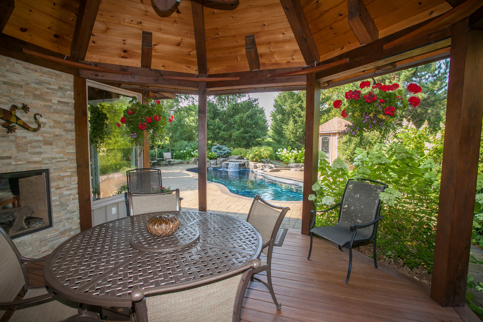 Backyard Serenity - Traditional - Patio - Toronto - by Hogan ...