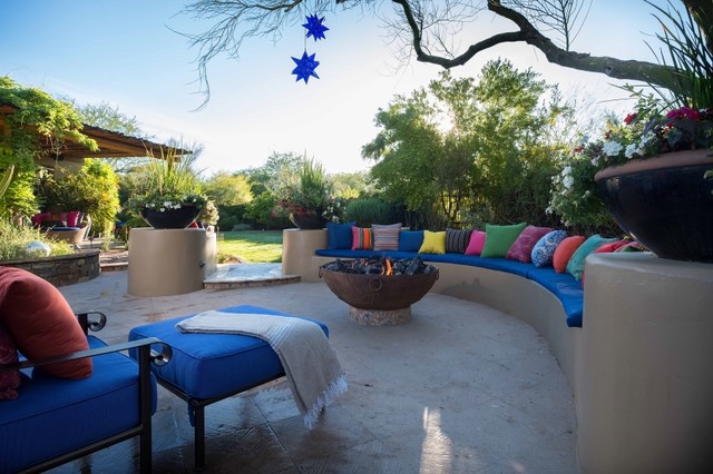 Banco Seating - American Southwest - Patio - Phoenix - by Exteriors By ...