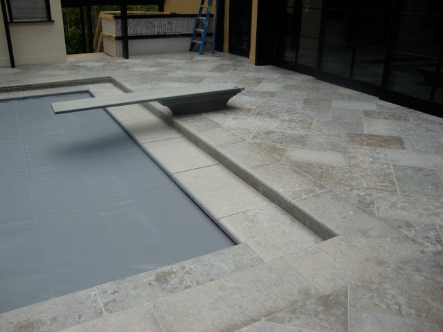 Benjamin Grey Limestone Pool Deck and Pool Coping - Traditional - Patio ...