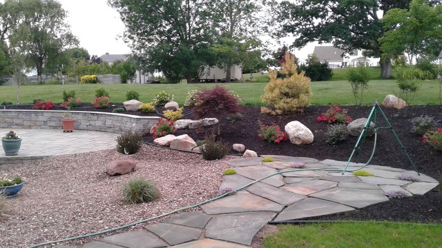 Berm with Planting Bed to Control Water Flow - Traditional - Patio ...