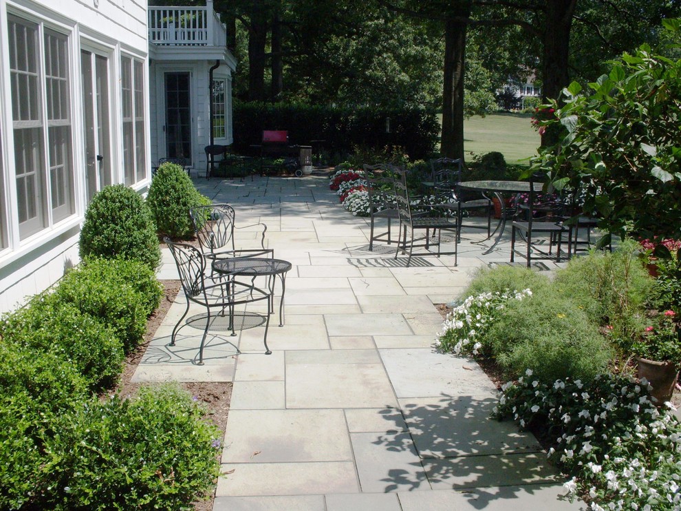 Bethlehem Backyard - Traditional - Patio - Philadelphia - by User | Houzz