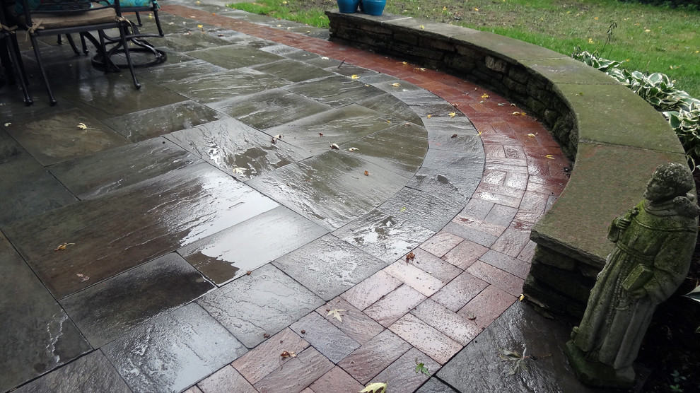 Bluestone & Brick: Timeless & Natural - Traditional - Patio - Chicago ...