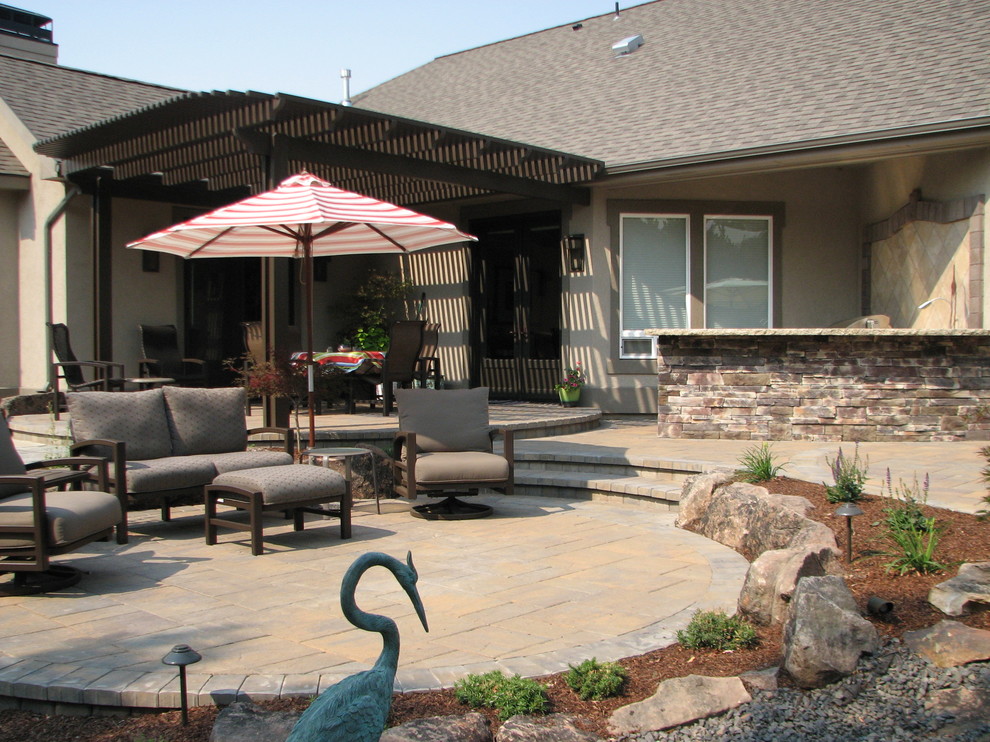 Bown Crossing Res - Traditional - Patio - Boise - by Chuck B Edwards ...