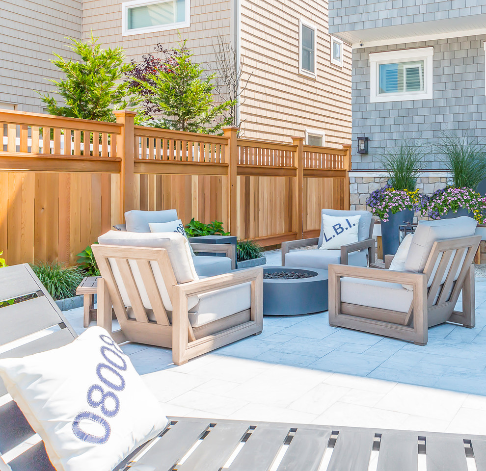 Beach Classic - Contemporary - Patio - New York - by KHE Construction ...