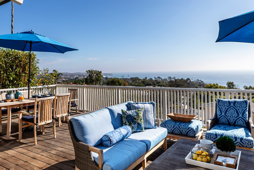 13 Beautiful Beach Themed Patio Ideas - The Nautical Decor Store