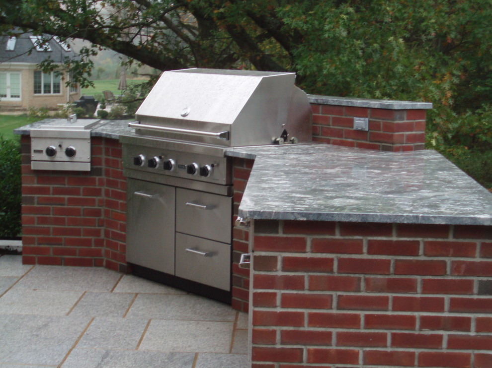 BRICK EXTENSION - Traditional - Patio - Bridgeport - by The Outdoor ...