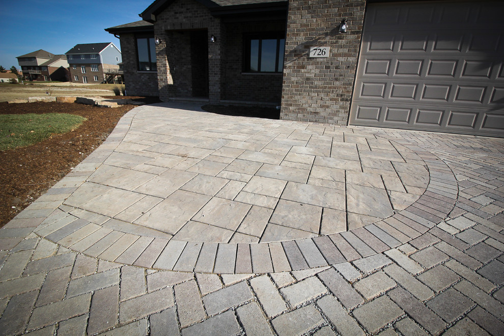 Brick Paver Pattern - Patio - Chicago - by SCOTT FLANAGAN LANDSCAPE | Houzz