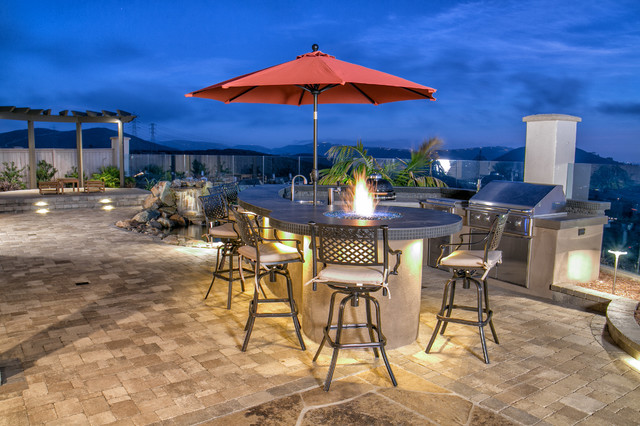 Buser Project : Western Outdoor Designs - Traditional - Patio - San ...