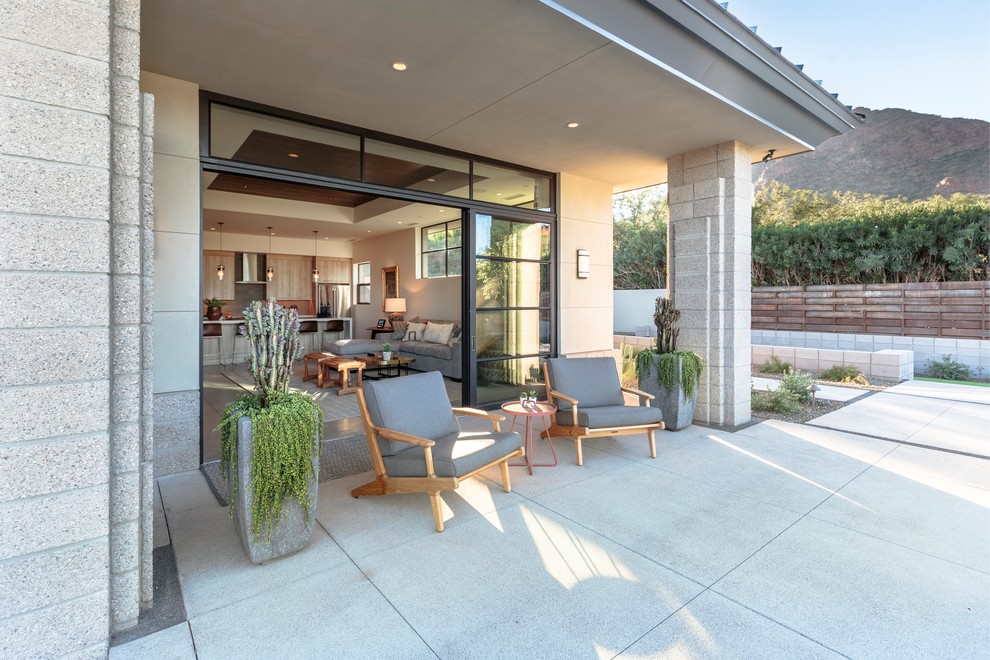 Camelback Mountain Contemporary | Patio Seating - Contemporary - Patio ...