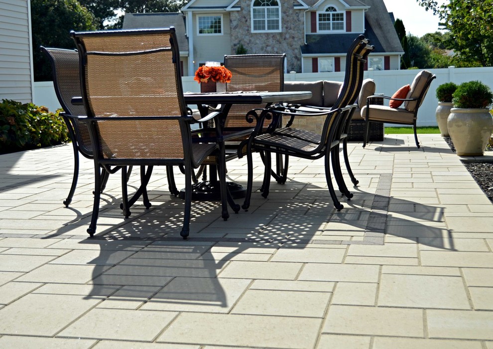 Chic Backyard Haven in Long Island, NY - Traditional - Patio - New York ...