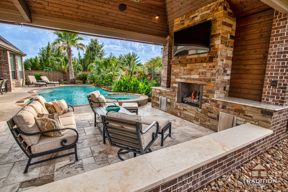 Cinco Ranch Covered Patio with Fireplace and Outdoor Kitchen: Katy, TX ...