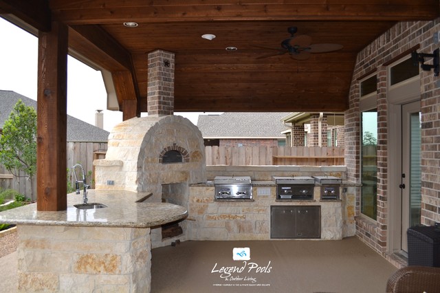 Cinco Ranch Southwest-(W) - Traditional - Patio - Houston - by Legend Pools, LLC | Houzz UK