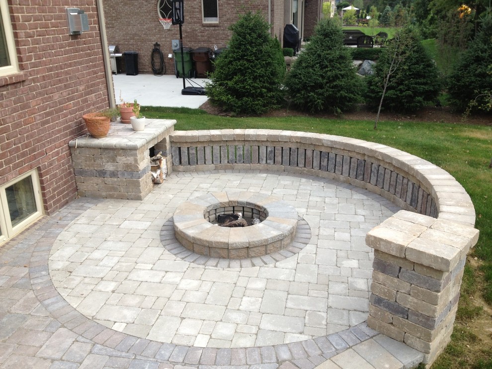 Circular Brick Fire Pit - Patio - Detroit - by Antonelli Landscape Pool ...