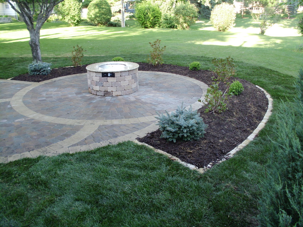 Circular Paver Patio - Patio - Minneapolis - by BARRETT LAWN CARE ...