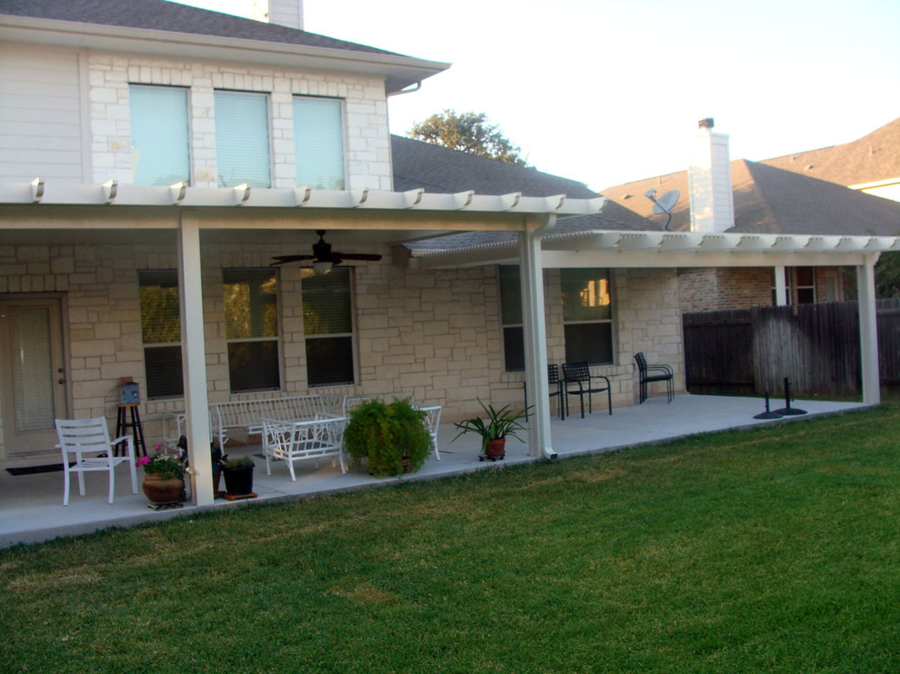 Combo Pergola Patios and Decks - Patio - Austin - by Lone Star Patio ...
