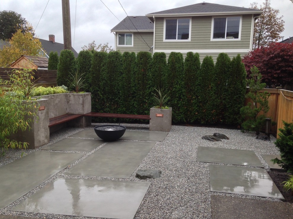 Concrete Planters w/ Ipe Bench & Poured Pavers - Contemporary - Patio ...
