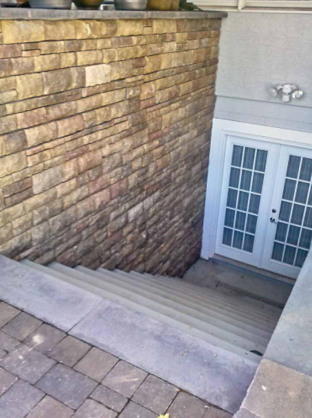 Concrete Stairwell - Classique - Terrasse et Patio - Philadelphie - par ...