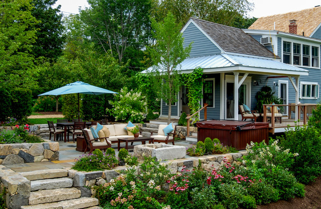 Farmhouse Porch Garden