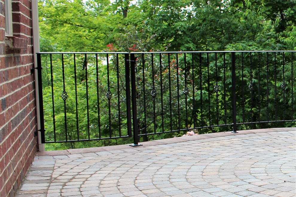 Curved Patio Railing - Traditional - Patio - Detroit - by Great Lakes ...