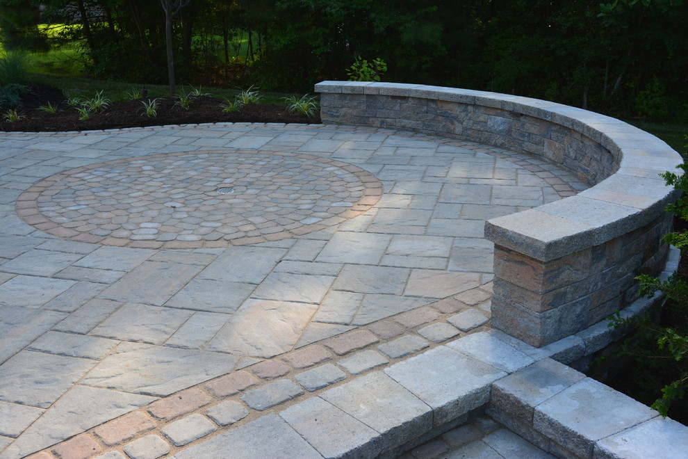 Curved to Perfection - Traditional - Patio - Richmond - by Outdoor ...