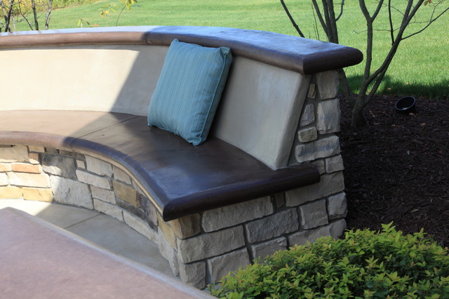 Custom Concrete Seating Bench Around Gas Firepit - Klassisch - Patio ...