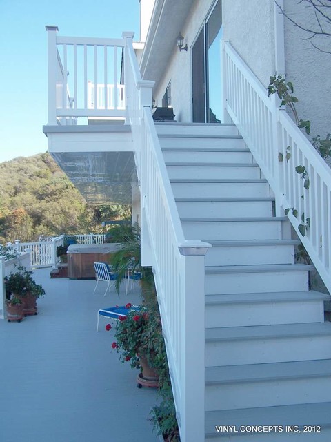 DECKING, RAILINGS AND STAIRS - Traditional - Patio - Los Angeles - by ...