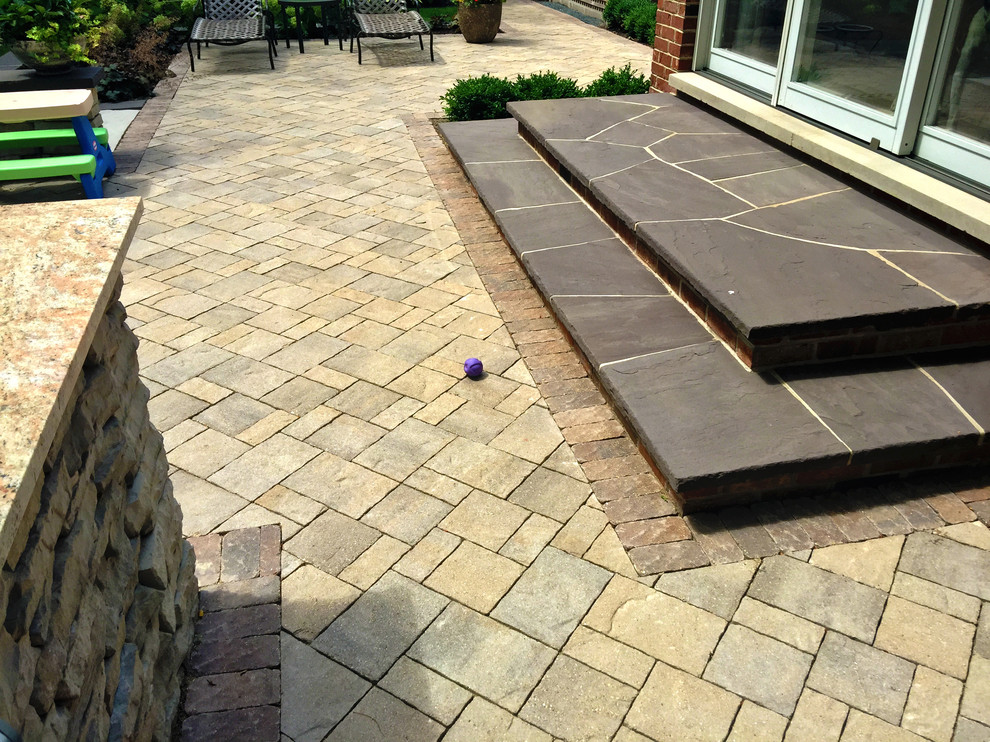 Deerfield Residence - Stone Stoop and Step - Traditional - Patio ...