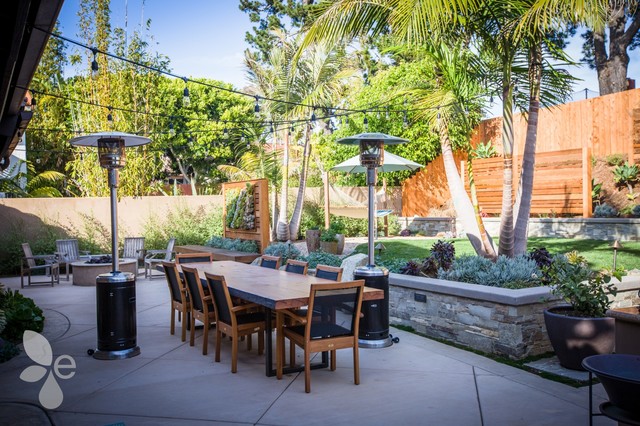 Del Mar 5- Backyard Landscape Design - Dine Outdoors - Terrasse et ...