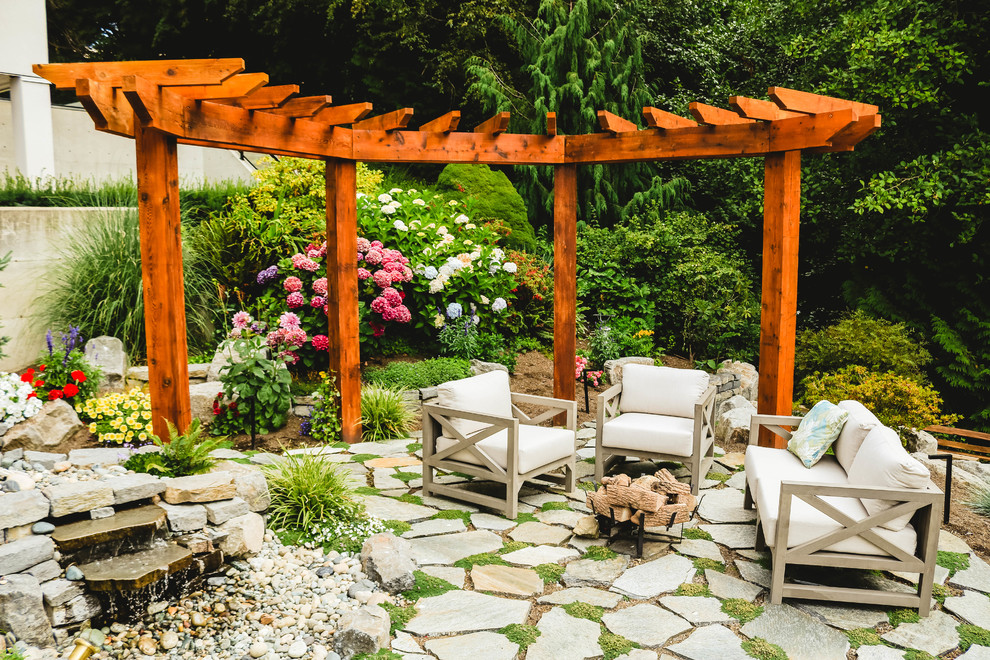 Douglas Residence - Traditional - Patio - Vancouver - by Jovak ...