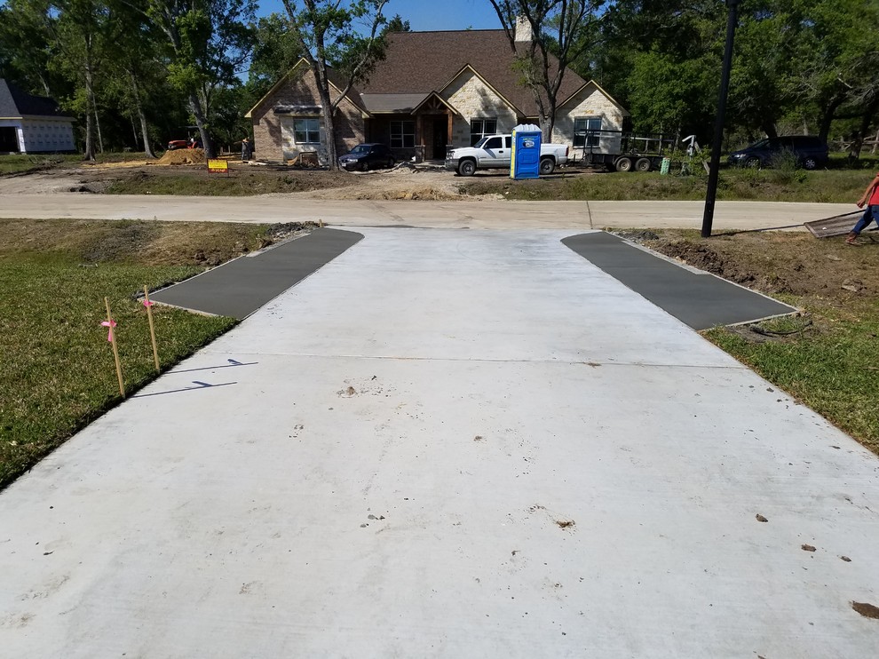 Driveway Extension - Patio - Houston - by L&L Concrete Contractors | Houzz