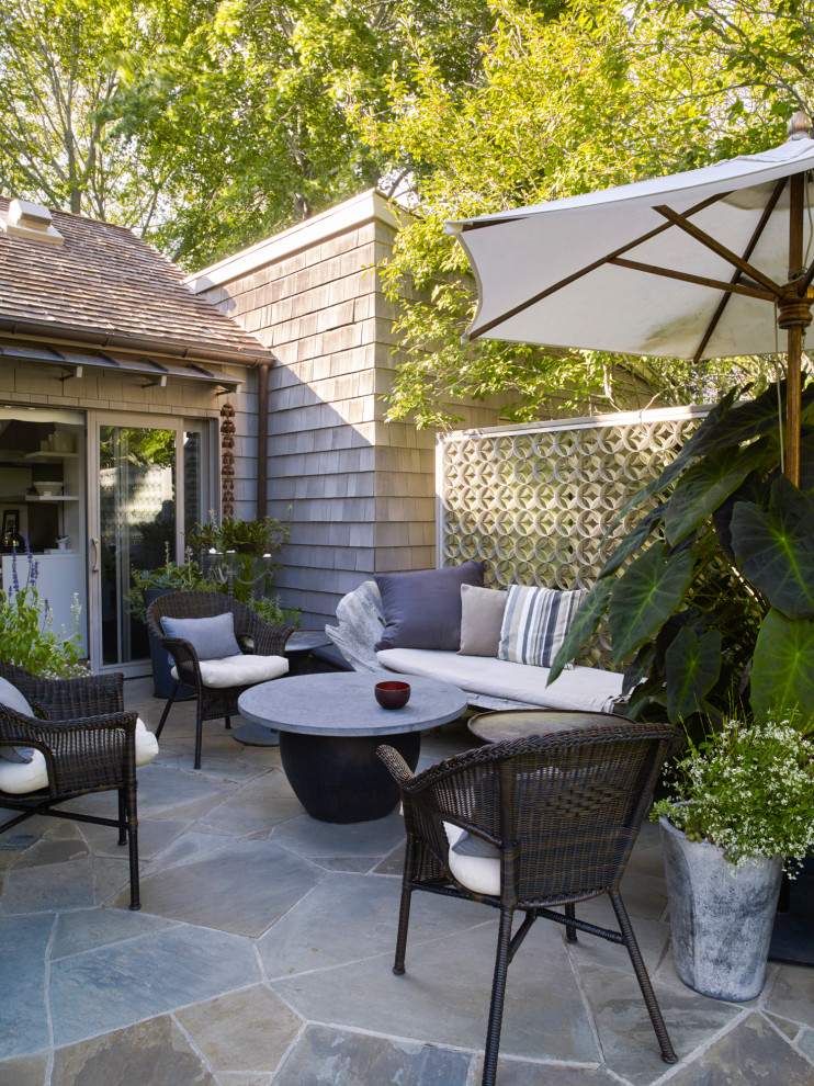 East Hampton House | Interior Designer John Caviness - Contemporary ...