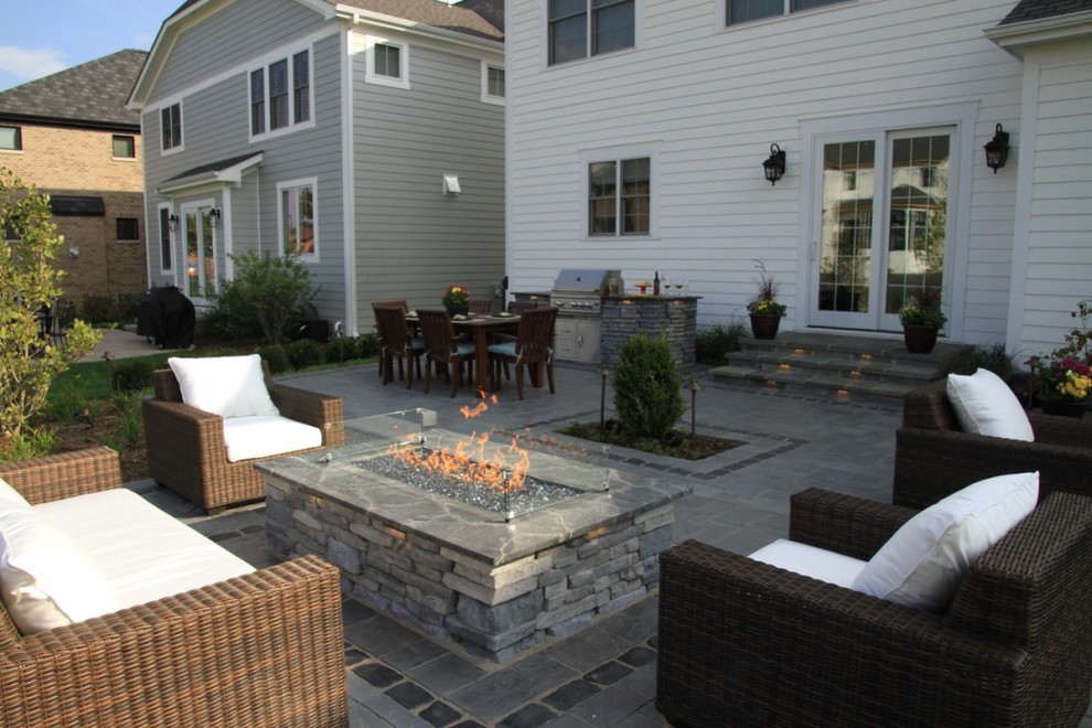 Elmhurst Richcliff Paver Patio - Traditional - Patio - Chicago - by ...