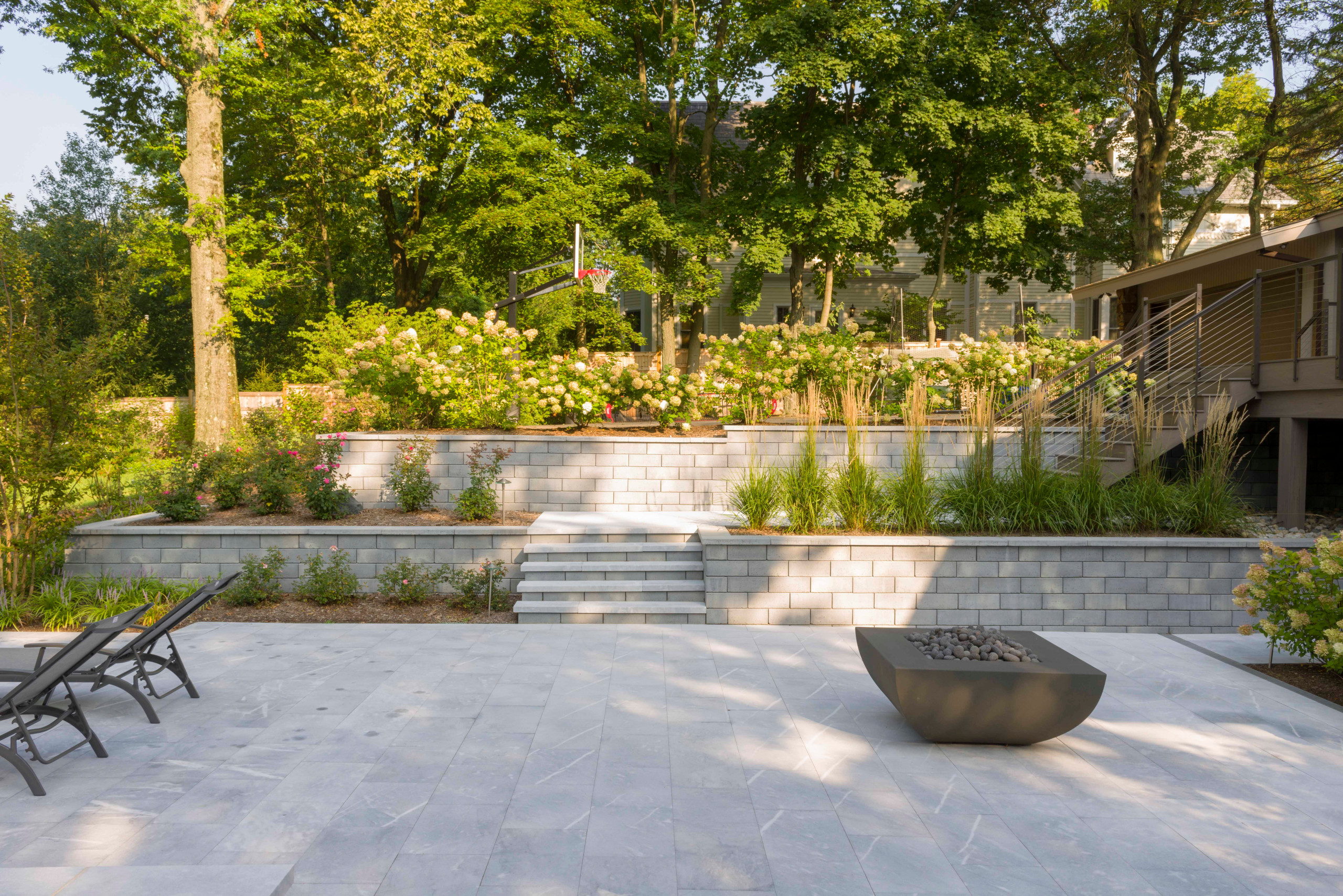 Built In Bench Concrete Wall