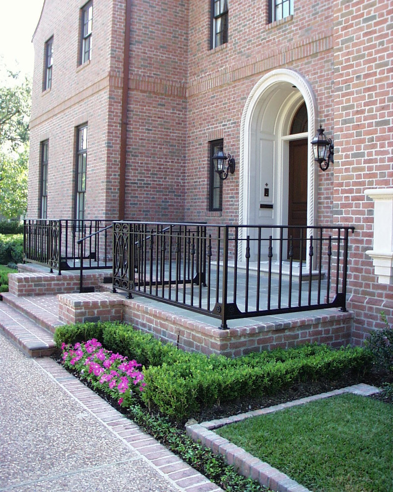 English Garden Design Estate - Traditional - Patio - Houston - by ...