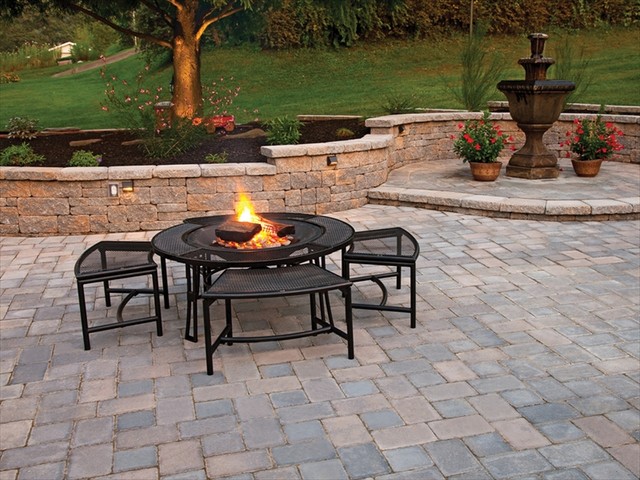 EP Henry Patios - Classique - Terrasse et Patio - New York - par V&S ...