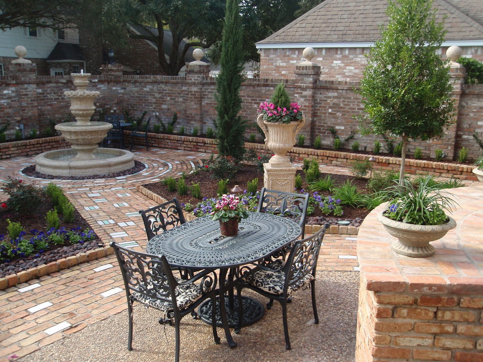 Examples of past work - Traditional - Patio - Houston - by Crenshaw ...