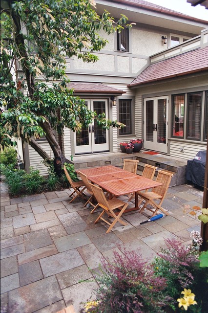 Exteriorscapes - Traditional - Patio - Seattle - by CSDesign llc | Houzz UK