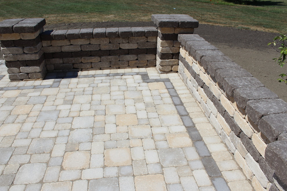 Fendt Brick Pavers - Craftsman - Patio - Detroit - by GLC Lawn ...