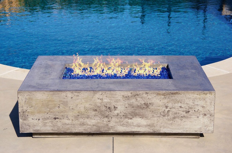 Fire Table - Modern - Patio - Los Angeles - by Prism Hardscapes | Houzz