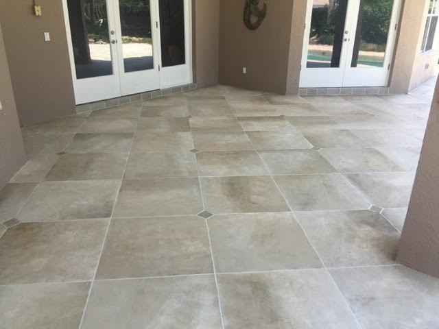 Flagstone and Tile Pool Deck Satellite Beach - Clásico renovado - Patio ...
