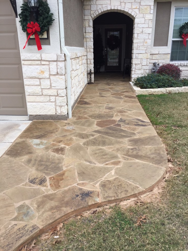 Flagstone sidewalk and entryway - Traditional - Patio - Austin - by ...