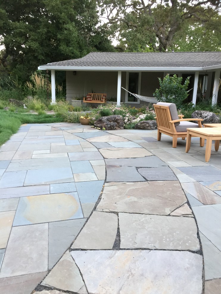 Form & Flow - Rustic - Patio - San Francisco - by Roxy Designs | Houzz