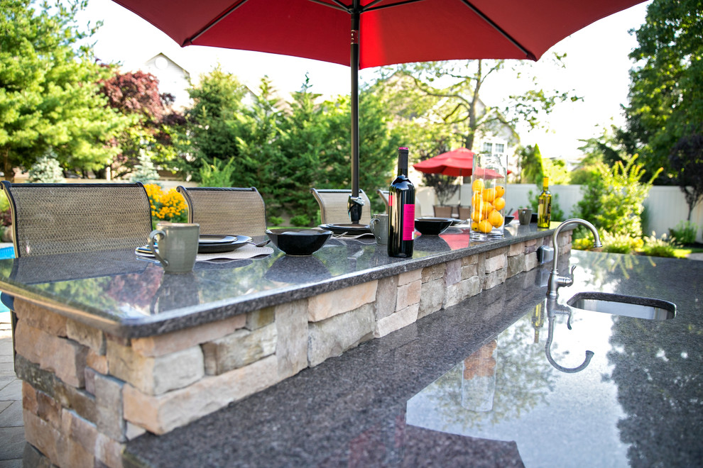 Free Formed and Free Flowing - Classique - Terrasse et Patio - New York ...