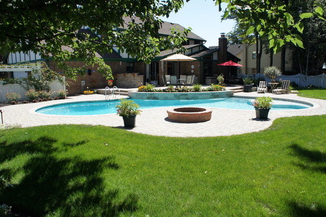 Freeform Gunite Pool with Raised Wall - Traditional - Patio - Detroit ...