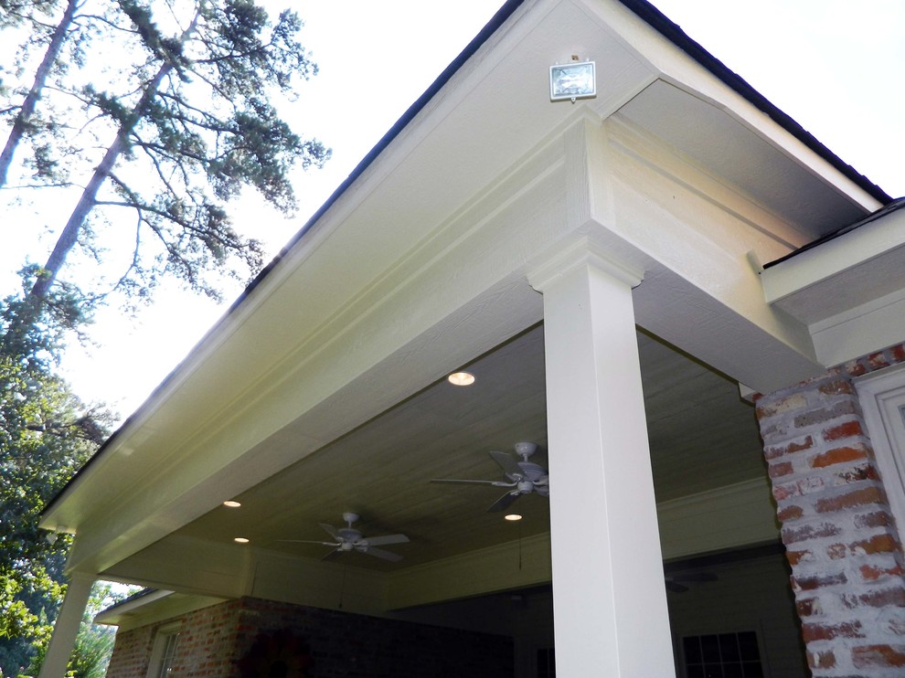 French Colonial Patio Kitchen - Traditional - Patio - New Orleans - by ...