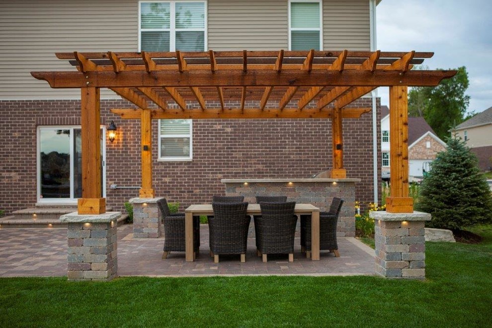 Full Outdoor Living Hardscape Project - Traditional - Patio - Chicago ...