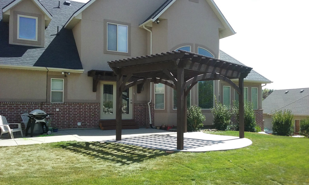 Fullsize Timber Frame Pergola & Timber Frame Awning - Traditional ...
