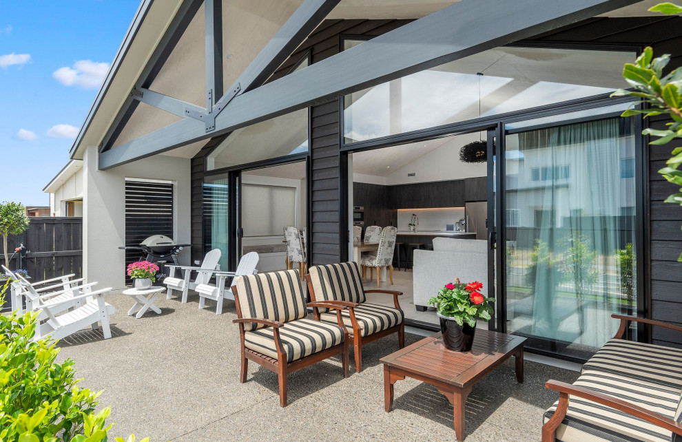 Getting the neightbours talking - Contemporary - Patio - Other - by New ...